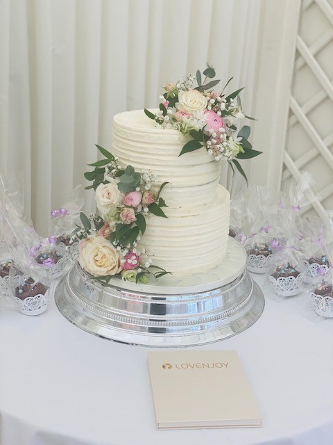 Wedding Naked/Crumb/Buttercream | Sarahs Wedding Cakes